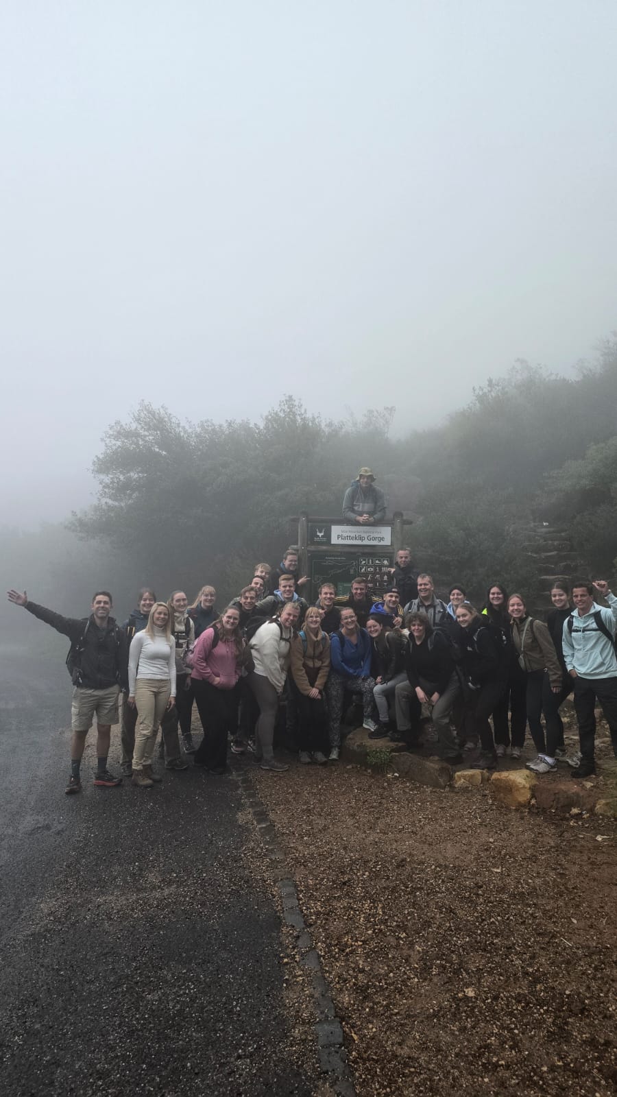 Platteklip Gorge Starting Point: Essential Guide - Lekker Hike Cape Town